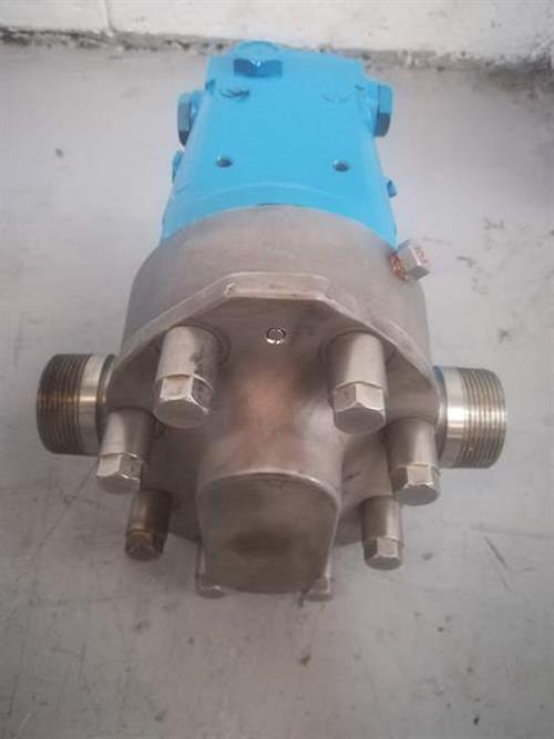SPX Flow model 018U1 stainless steel positive displacement pump ...